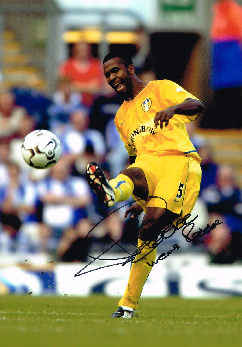 Lucas Radebe – The Autographshed