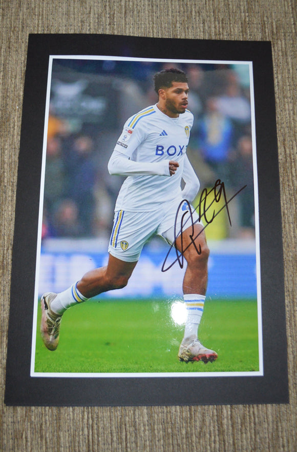 The Autograph Shed - Hand signed Autograph specialists – The Autographshed